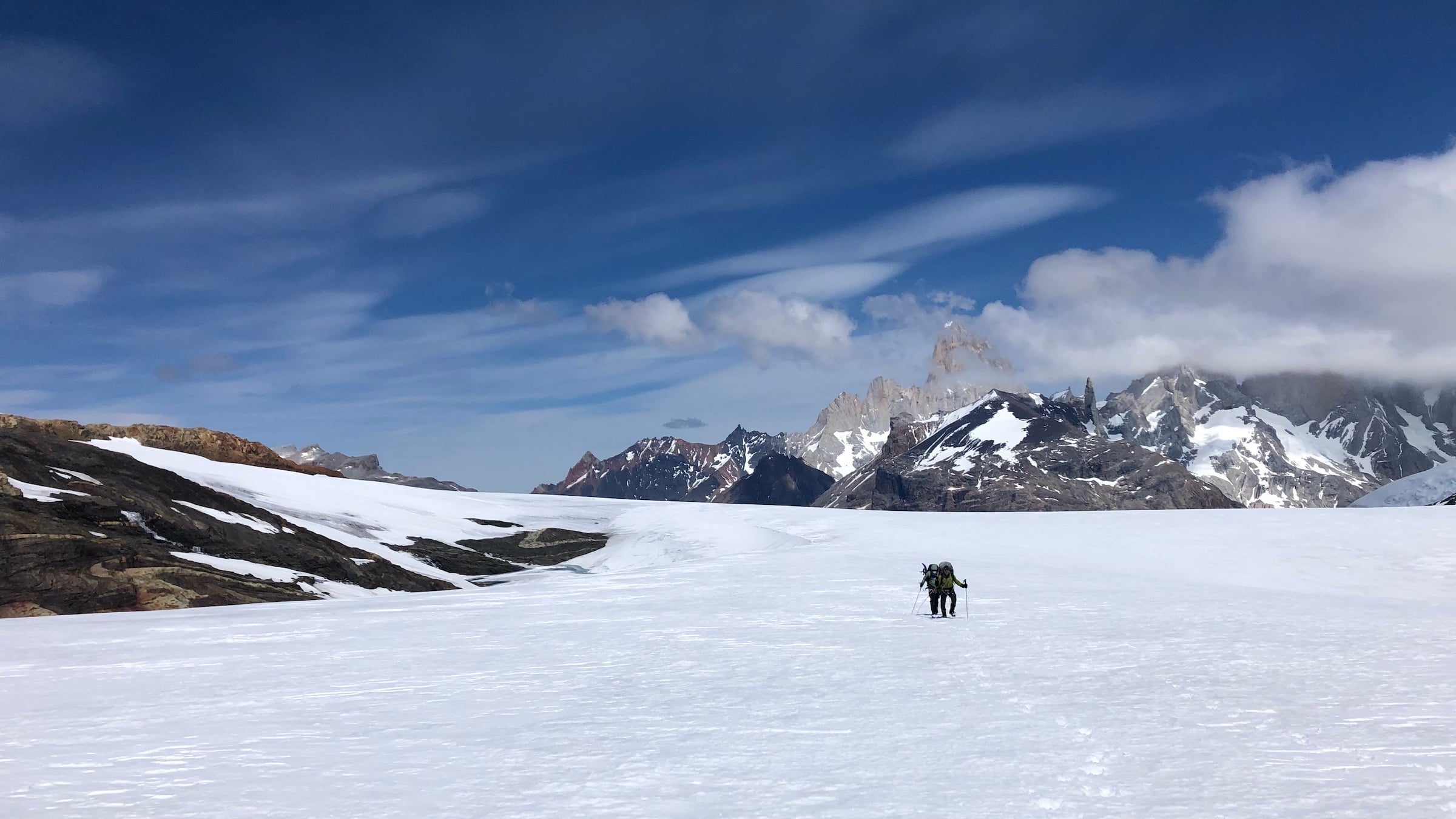 Expedition trekking on the Southern Patagonian Ice Field - Swoop ...